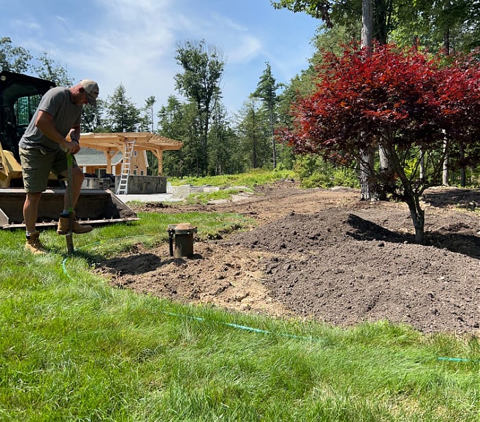How to Install Mulch - Plant for Success